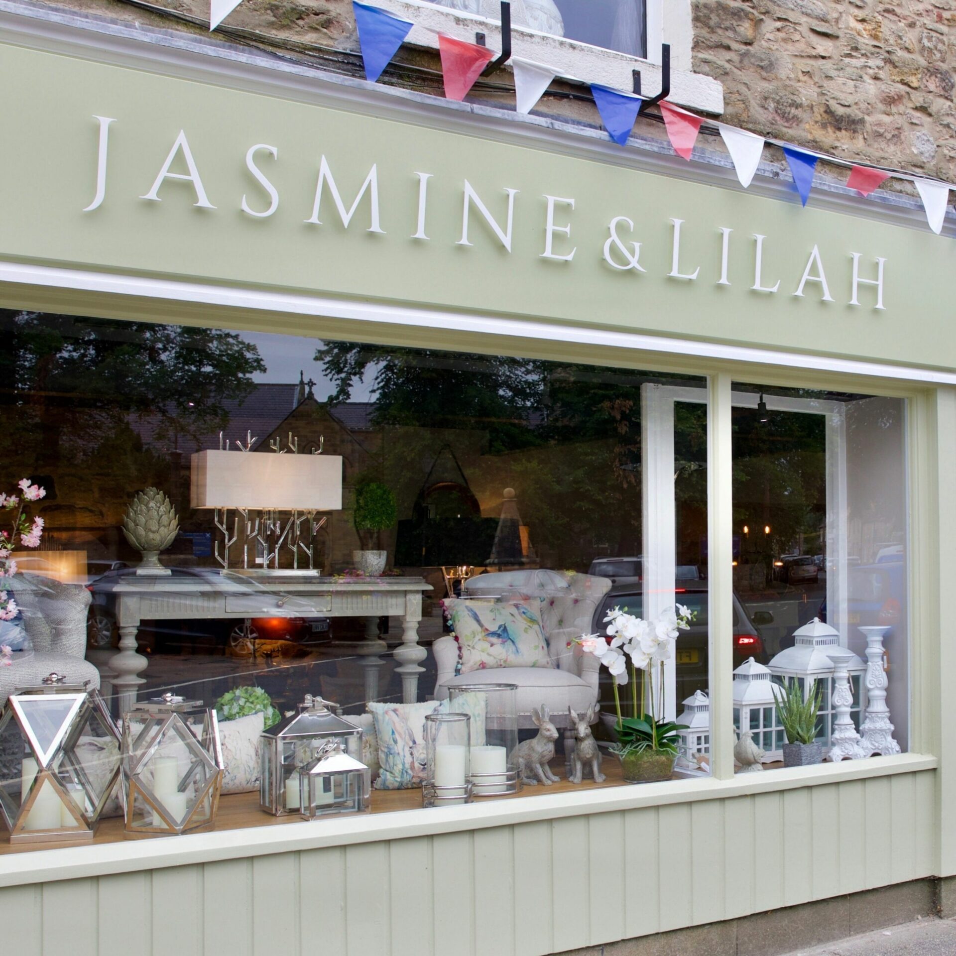 Jasmine & Lilah | Little Black Book | High Life North | Look Good, Feel Good, Work Hard, Play Hard